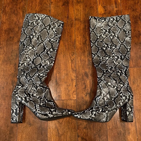 Fashion Nova | Shoes | Snake Skin Boots | Poshmark